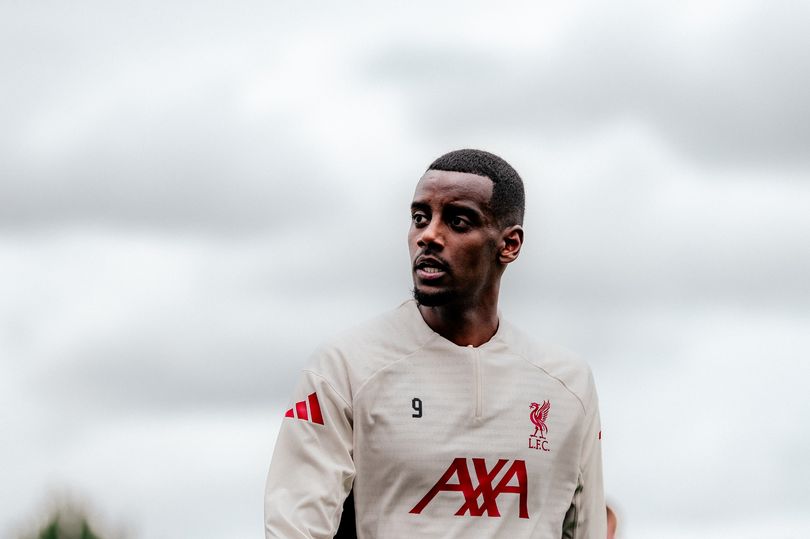 Liverpool fans speechless after what Alexander Isak did in first ...
