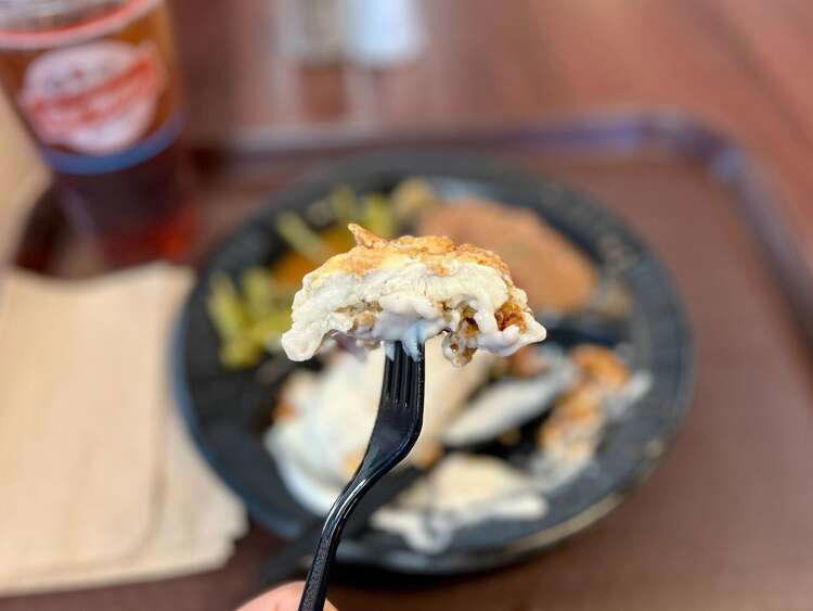 Bill Miller Bar-B-Q fries up $9 chicken fried chicken plate. But is it ...