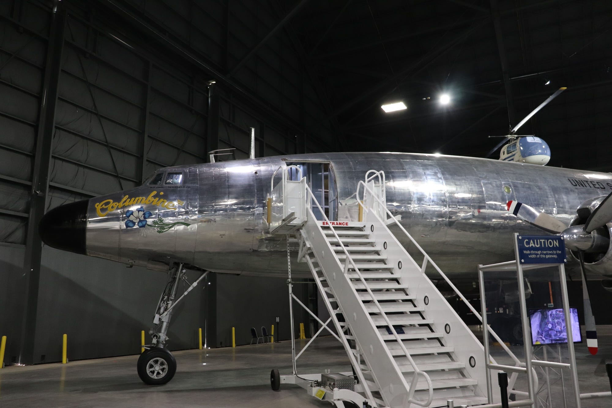 See inside Dwight D. Eisenhower's Air Force One, the only plane of its ...