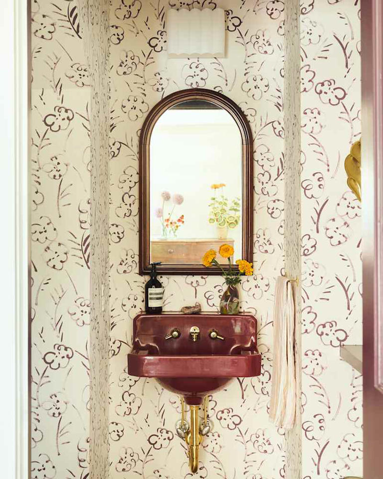 A Mid-Century Modern Purple Sink Transforms a Bathroom With Moody ...