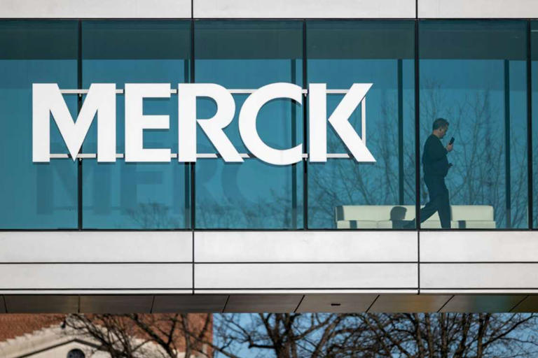 US pharma giant Merck ditches plan for $1.4-bn research centre in UK