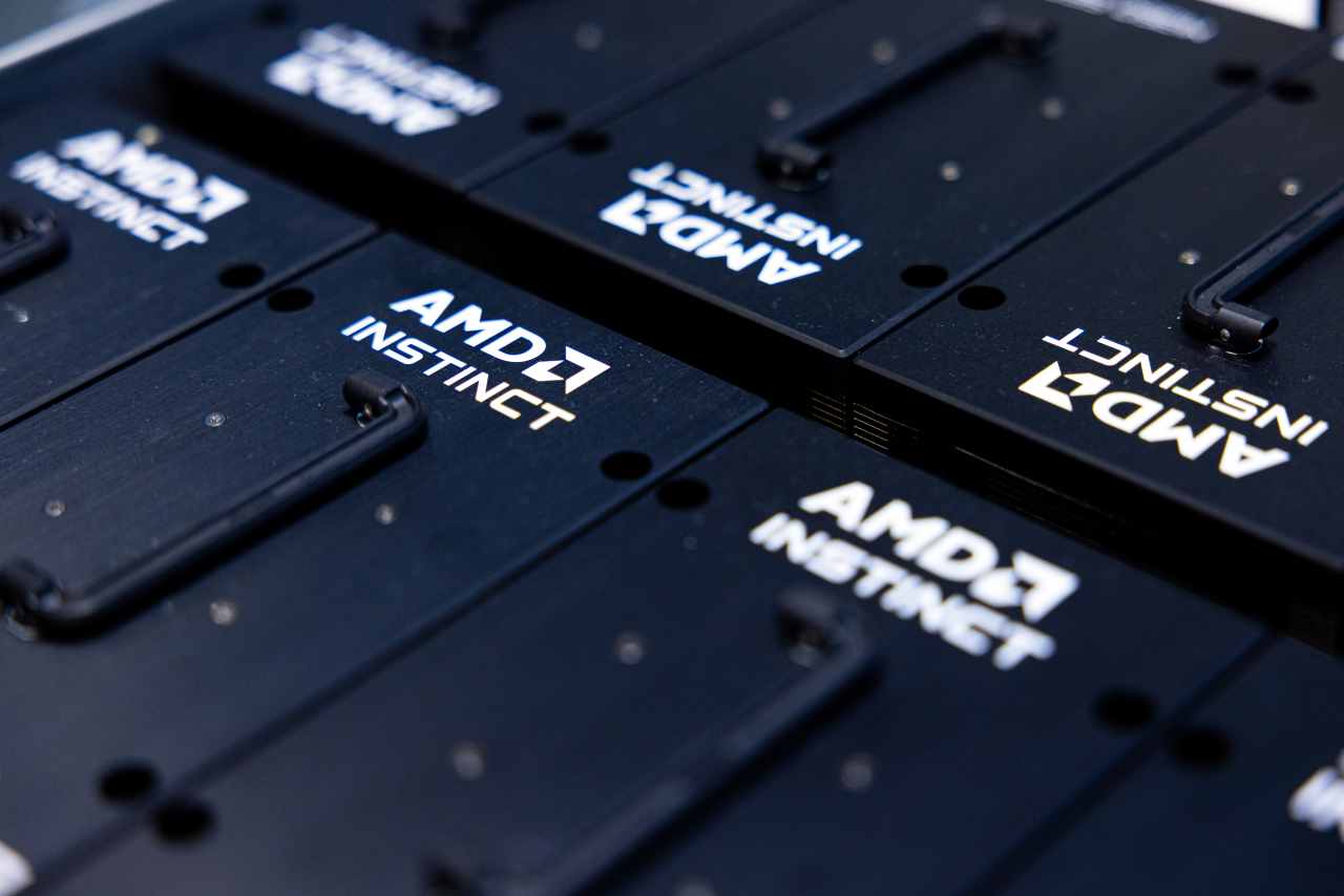 Chip Stocks Are on the Move. Where the Charts Say AMD and Micron Go Next.