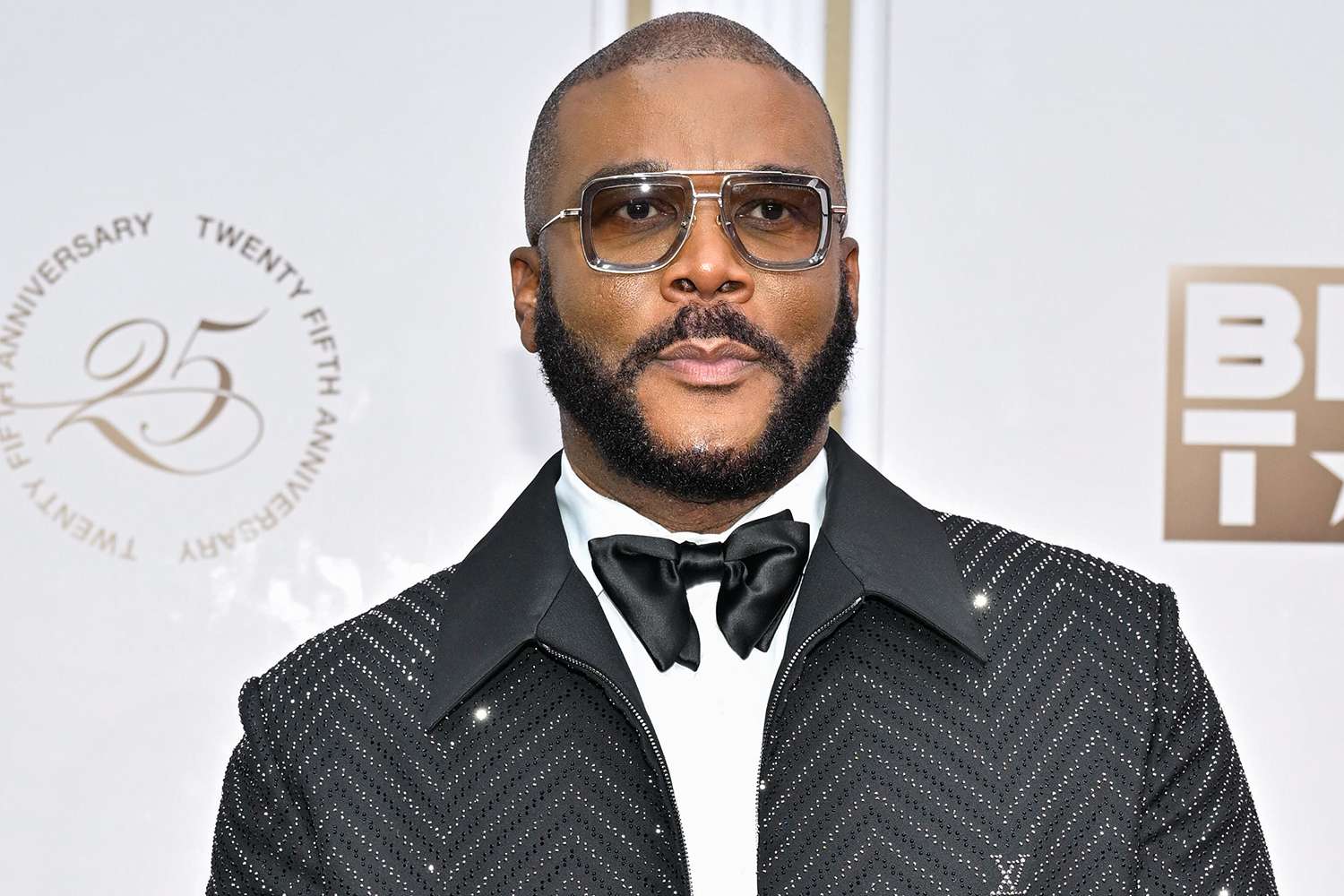 Tyler Perry's Lawsuit: Everything to Know About Derek Dixon's Claims ...