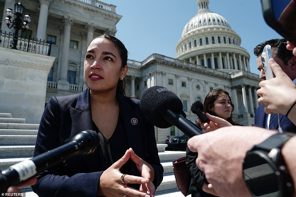 Republican senator rips AOC: 'Shallow as a puddle'