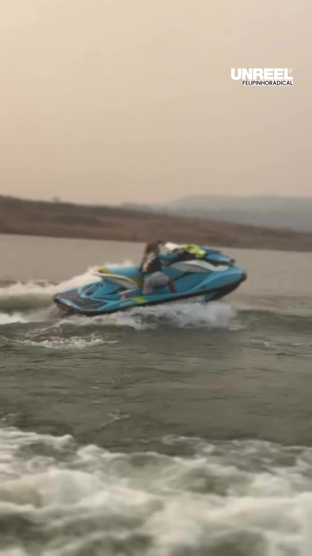 Felipe's daring jet ski stunts: The water sports prodigy in action!