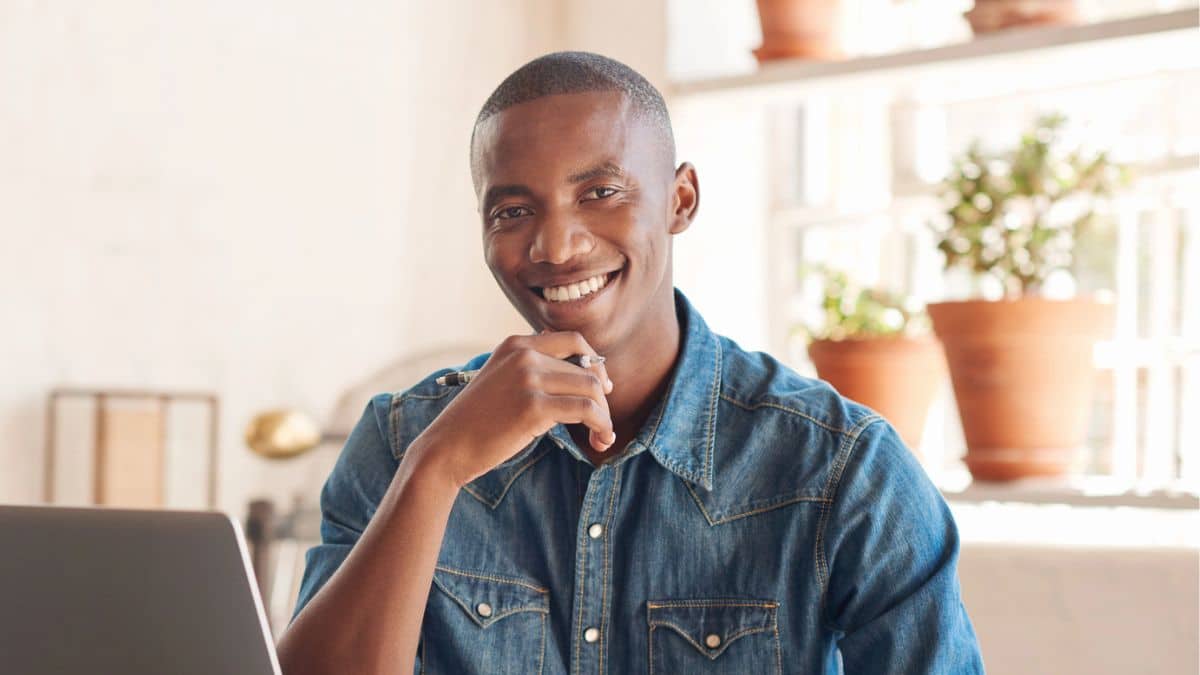 10 Jobs That Can Pay Well Without a Costly Degree