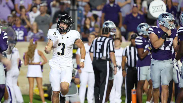 Army QB Cale Hellums earns Davey O'Brien Award Great 8 spot after week ...