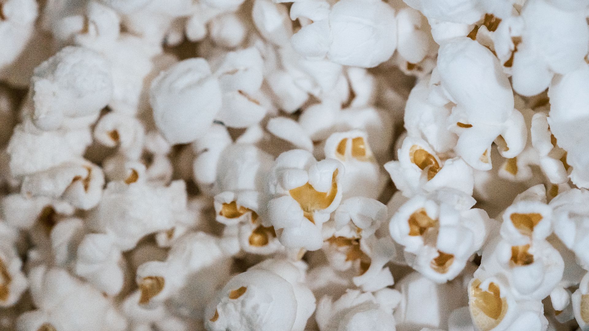 20 Foods You Can Still Snack On While Trying To Lose Weight