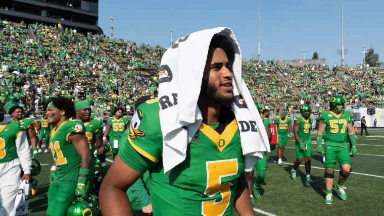 Dante Moore injury update: Latest news on Oregon QB after exiting game ...