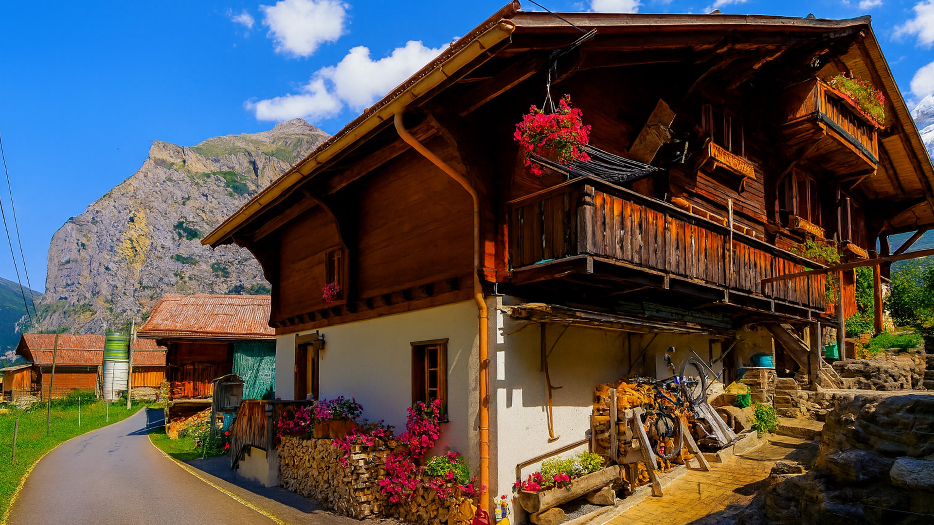 Gimmelwald in Switzerland – Scenic Alps & Authentic Alpine Life (4K)