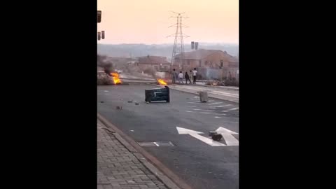 South Africa: Johannesburg Water Crisis Sparks Deadly Protests in ...