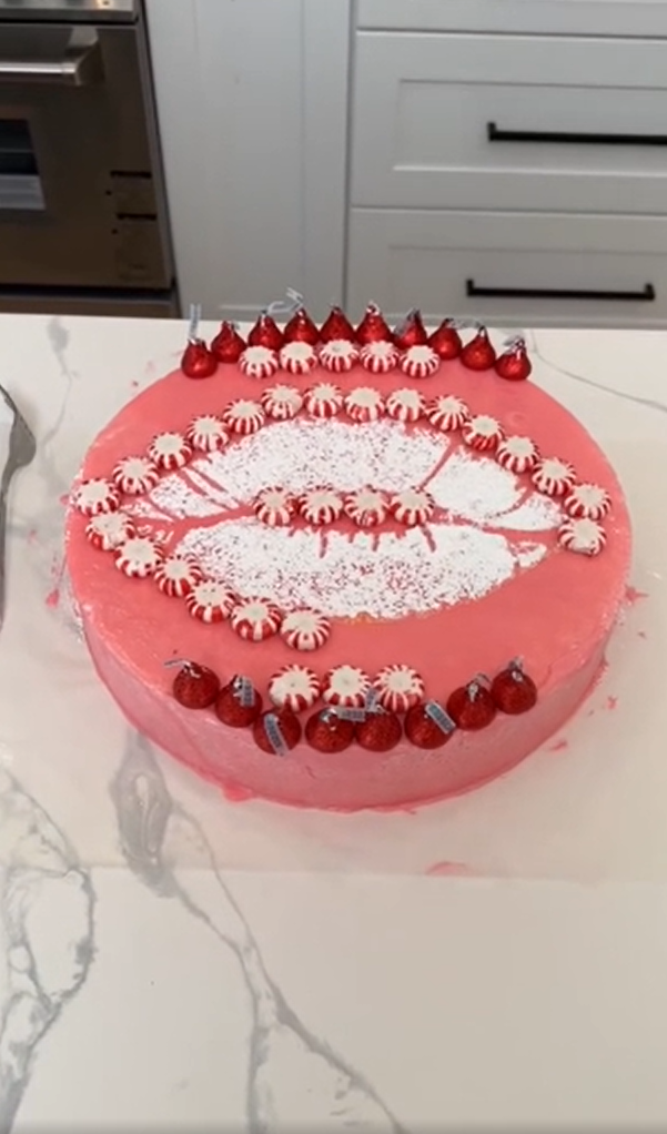 Kiss Cake Recipe: A Simple Dessert with a Sweet Touch