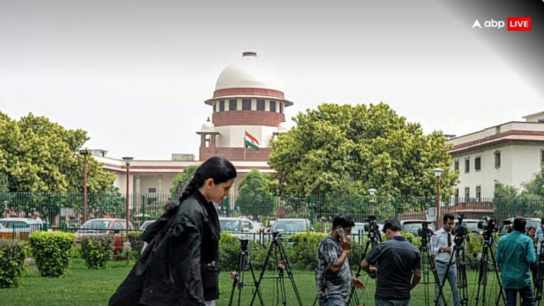 'Let It Be': SC Refuses Urgent Listing Of Plea Against India-Pakistan ...
