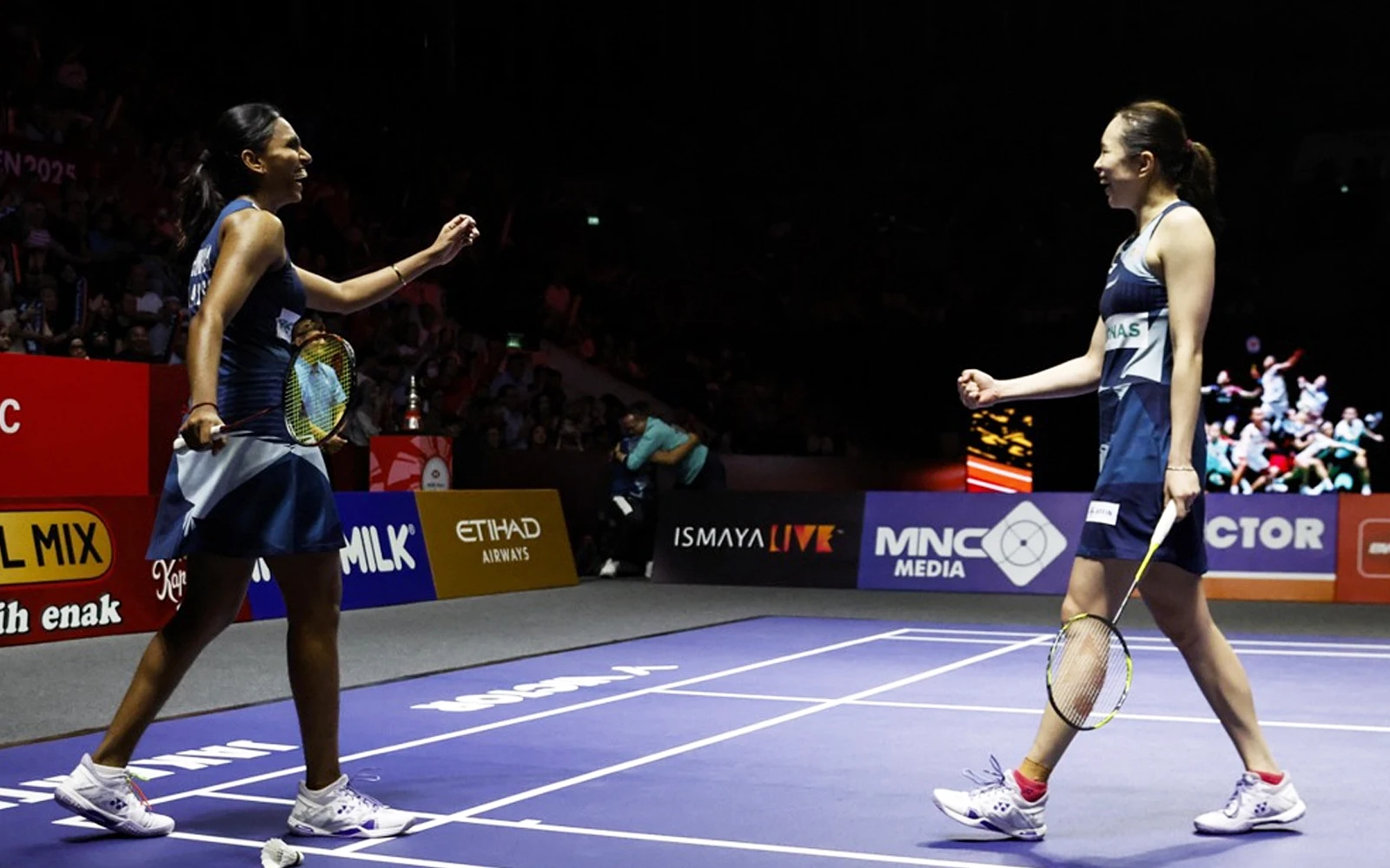 Pearly-Thinaah cruise into Kumamoto Open semi-finals