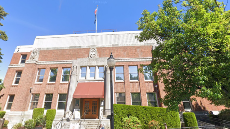 Lawsuit against Lake Oswego father who drugged pre-teens at sleepover ...