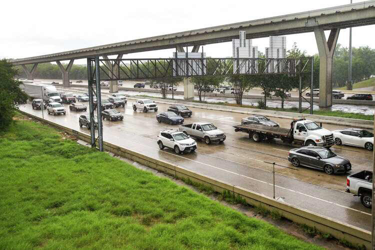 Repairs to Houston Avenue Bridge after being struck by trucks will ...