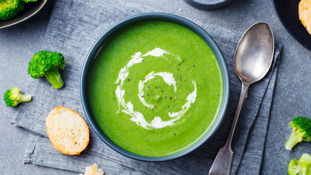 Try the Weight-Loss Soup Celebs Use To Slim Down Fast and Beat Bloat