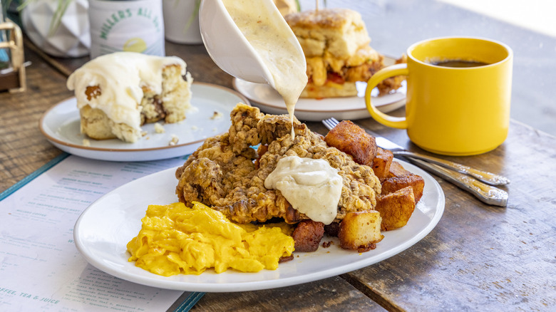 The 13 Best Chicken-Fried Dishes In The US