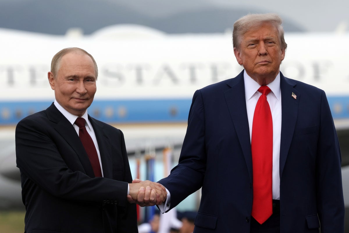 Ukraine-Russia war latest: Trump to meet Putin in Budapest after ...