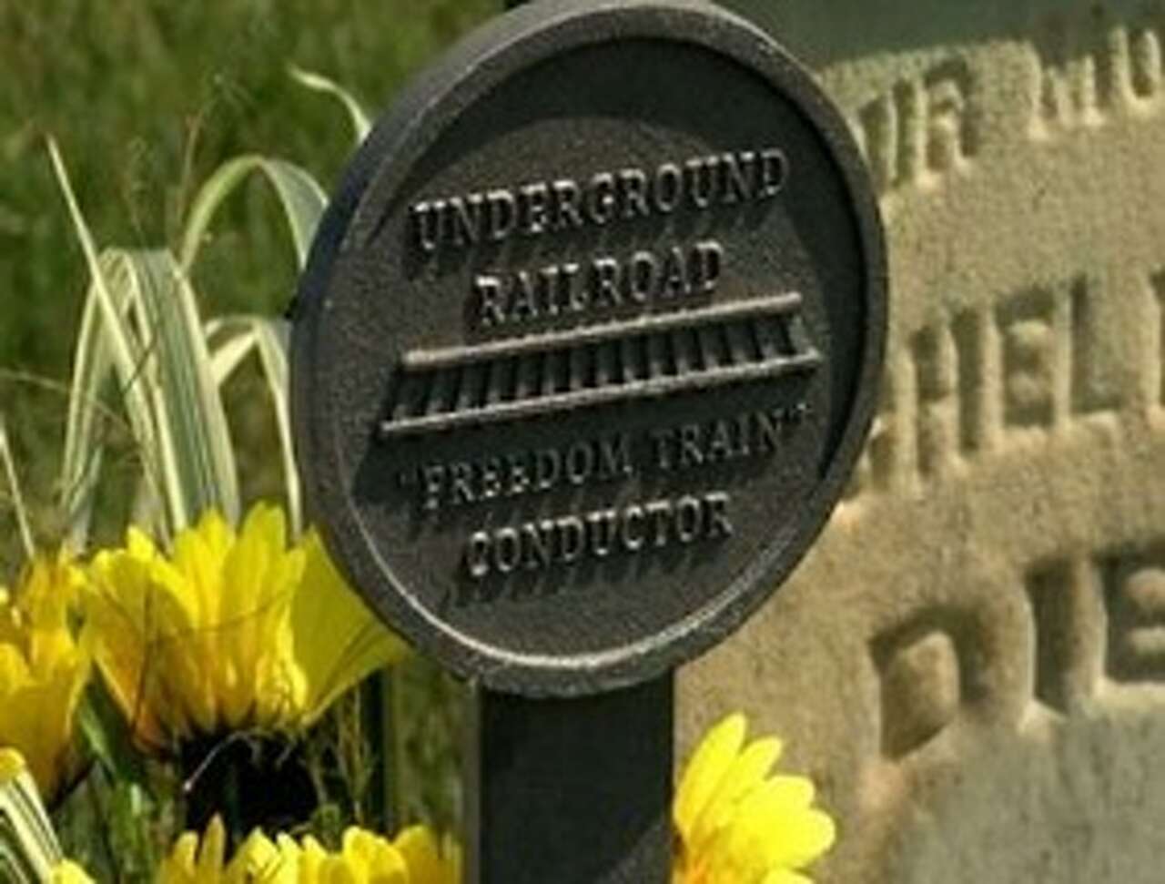 Underground Railroad 'conductors' to have grave markers, recognition