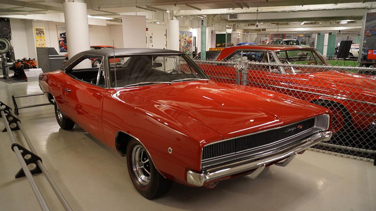 Why did muscle cars get hideaway headlights? Explained