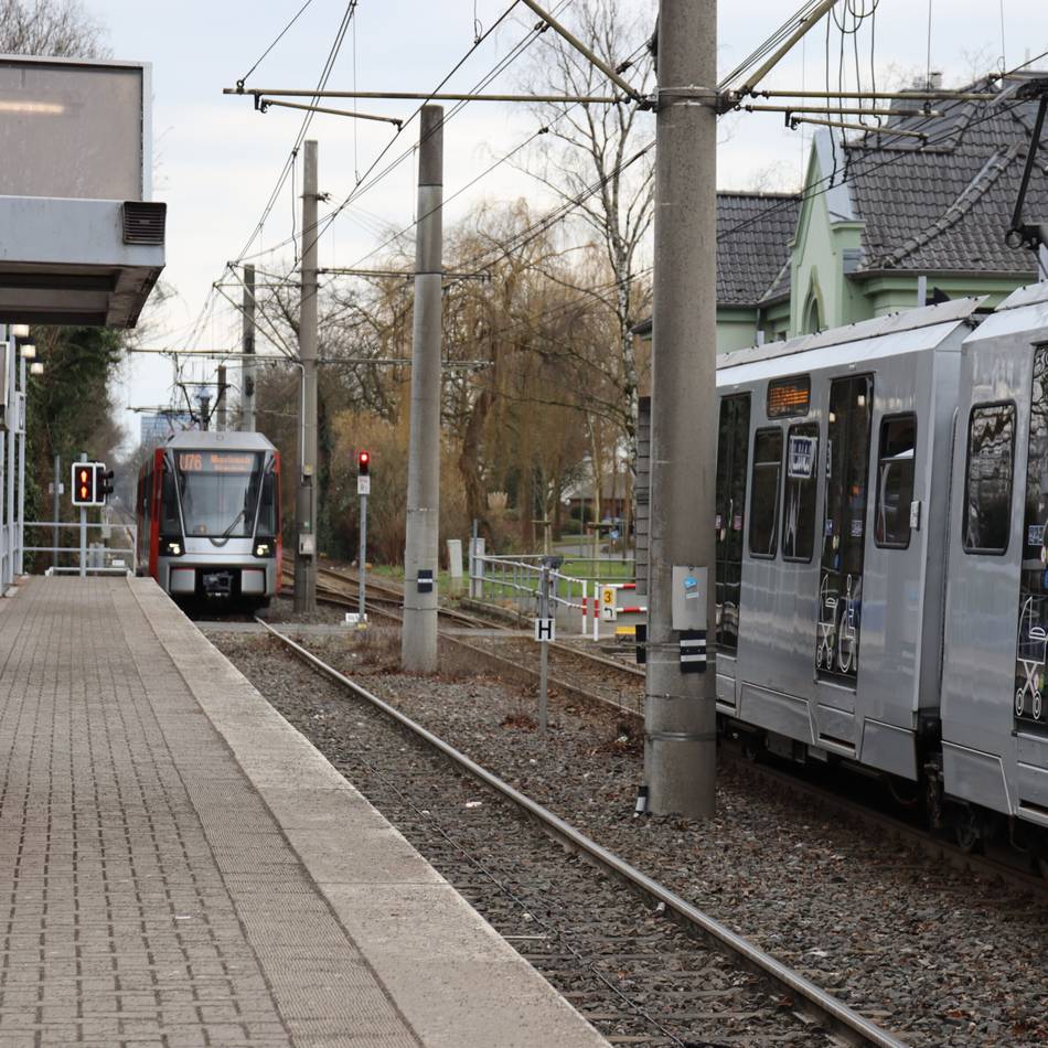 Ausschuss empfiehlt engeren Takt zwischen Meerbusch und Düsseldorf