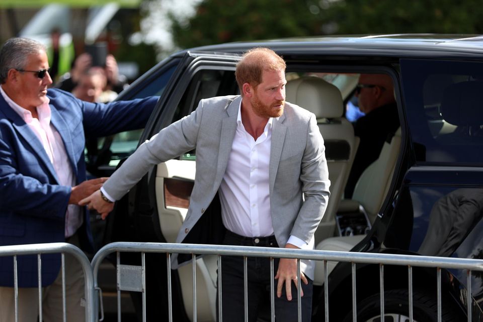 Prinz Harry: Freund verrät: Er hat "ernsthaftes Heimweh" nach England