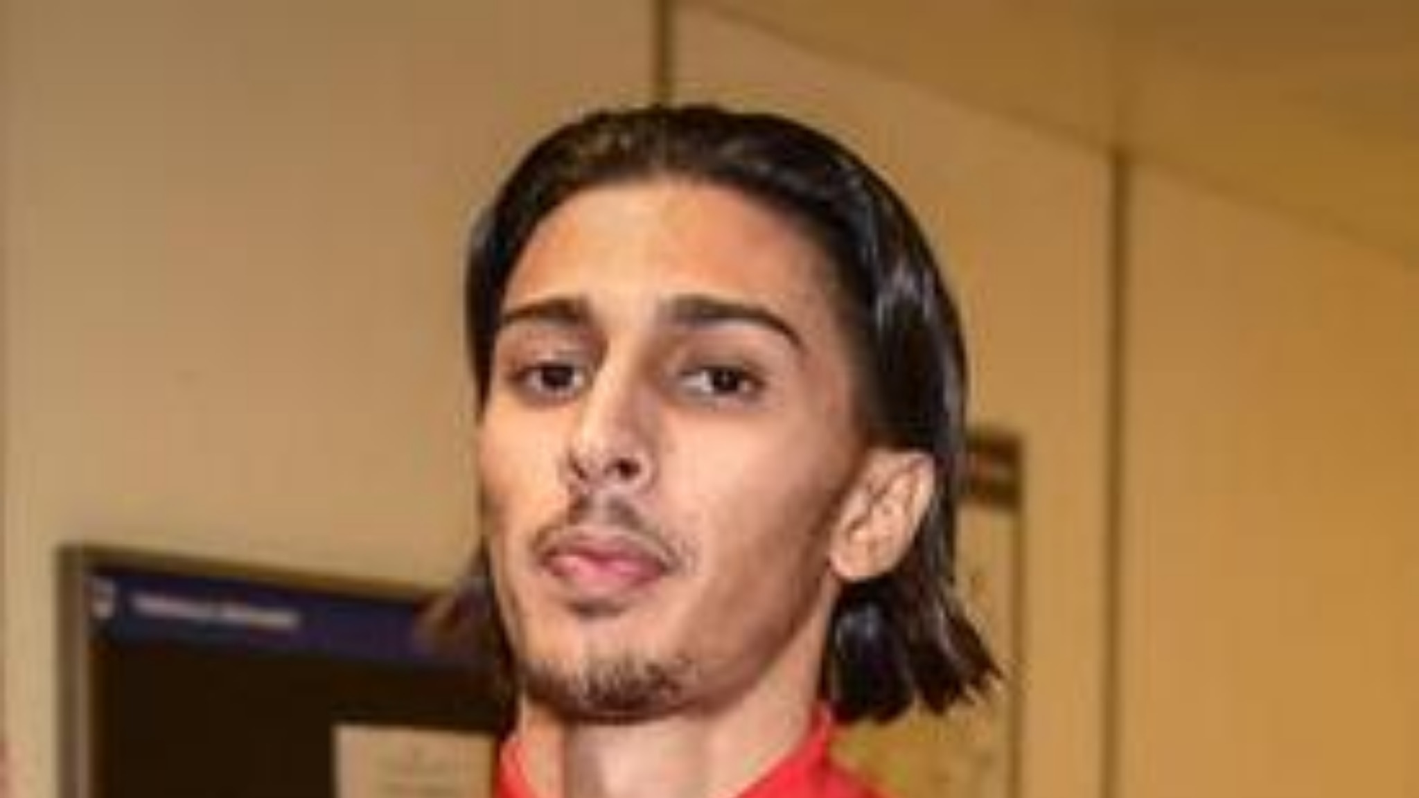 Il trapper Baby Gang arrestato in un hotel a Milano: aveva con sé una ...