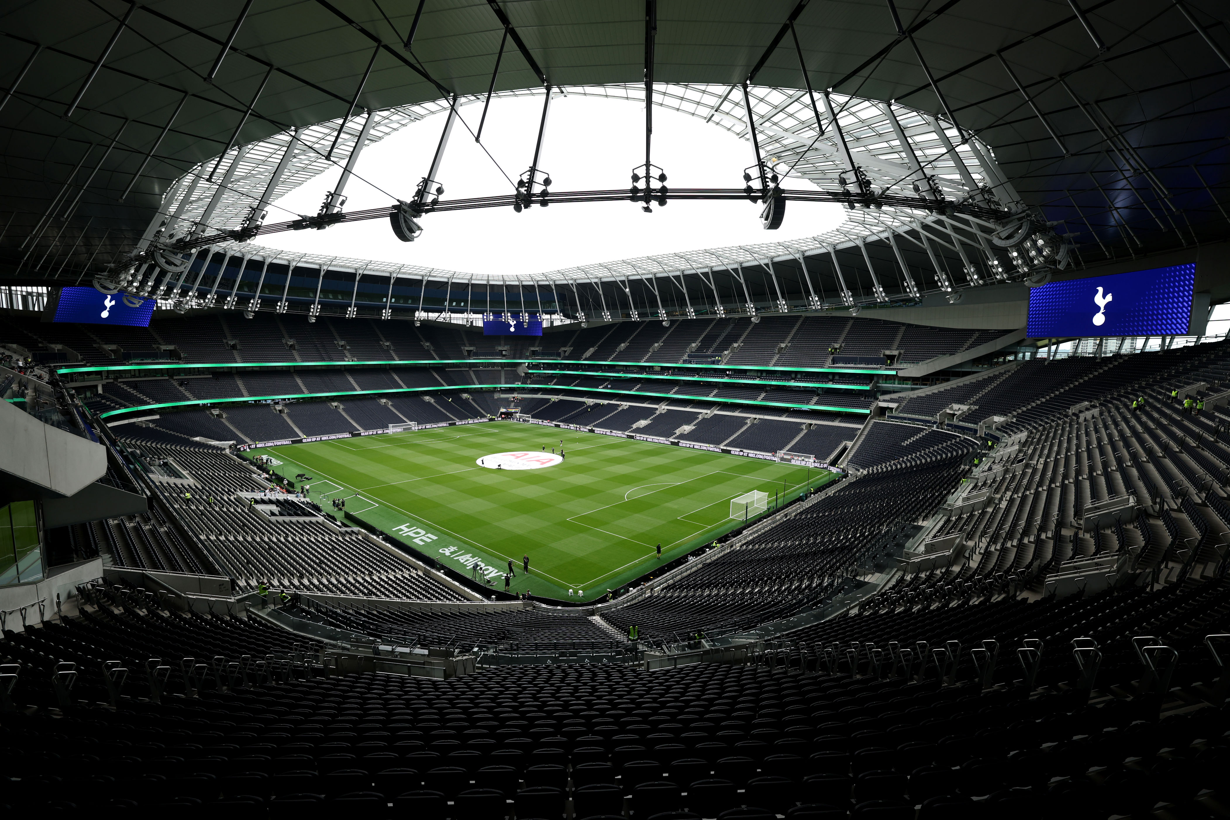 Fabrizio Romano issues Tottenham exit latest as 'no one comes near ...