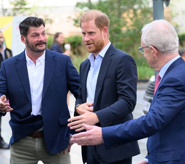 Prince Harry's body language 'gives away true feelings' ahead of King Charles meeting