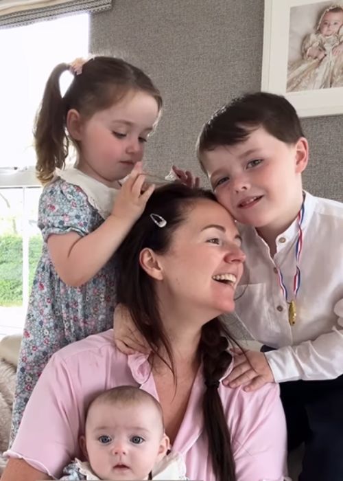 'New chapter, new hair' Jennifer Wrynne gets the chop as she starts chemo