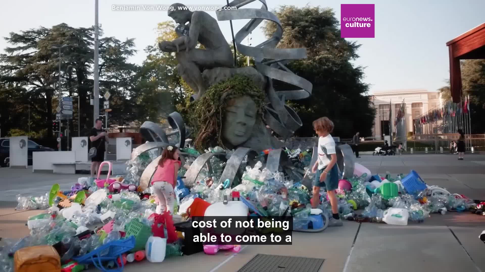Meet Benjamin Von Wong: The artist who wants to compel the world to ...