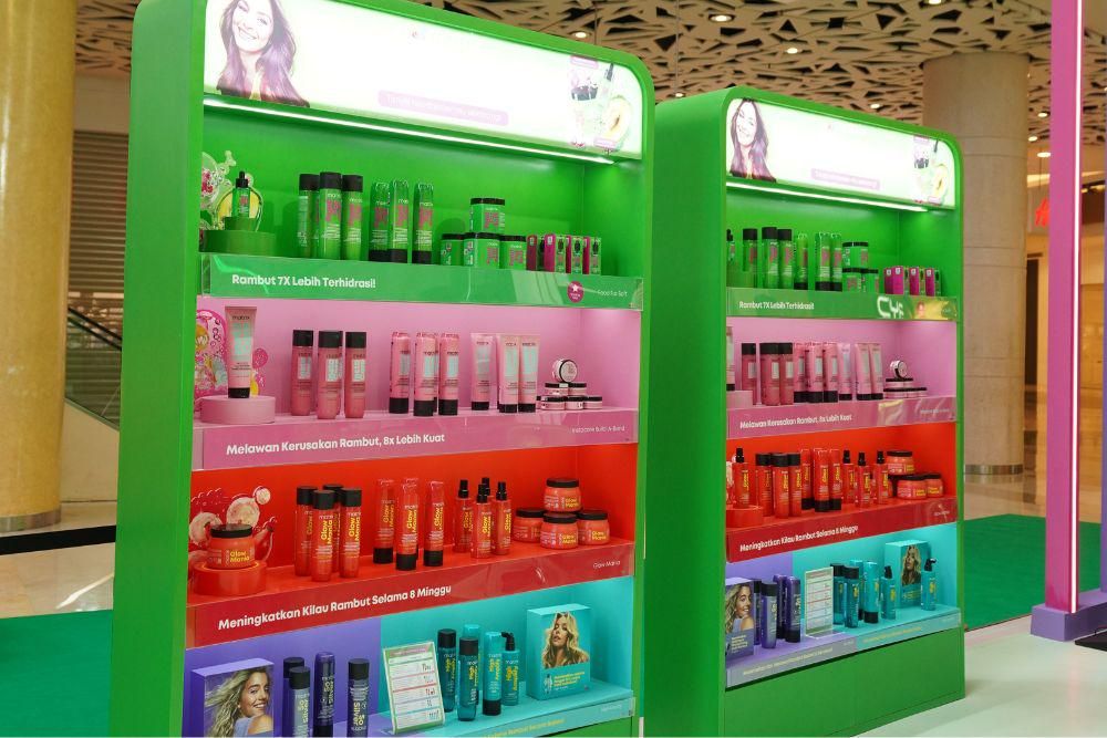 Rayakan Rambut Sehat dengan Treatment Terbaru dari Matrix New Care