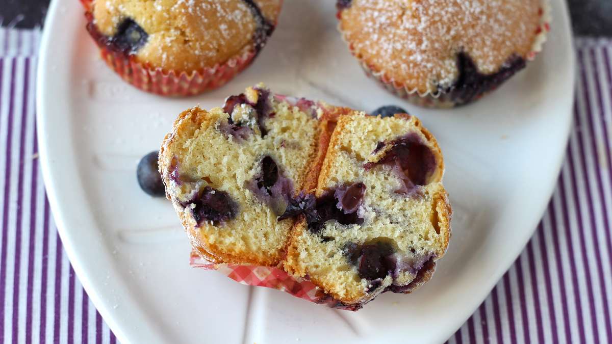 Sweet and savory muffins: 11 super easy ideas to enjoy this back-to ...