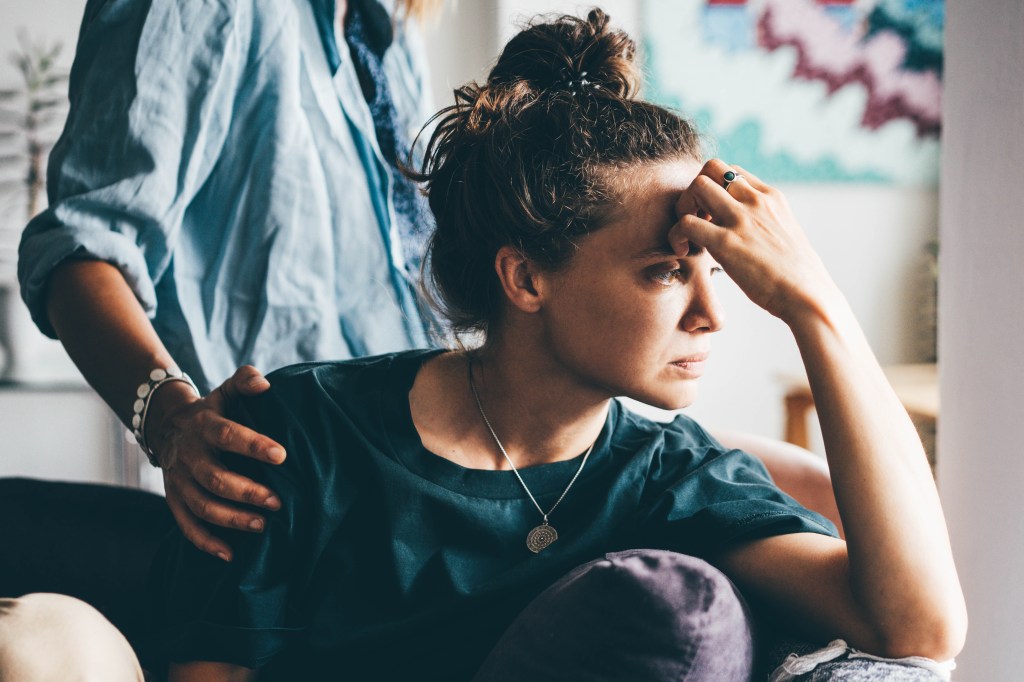 8 signs your partner is losing interest, according to a psychologist