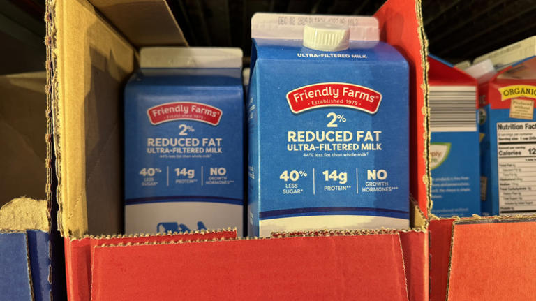 Aldi's Friendly Farms Ultra-Filtered Milk Is The Fairlife Dupe We Didn ...