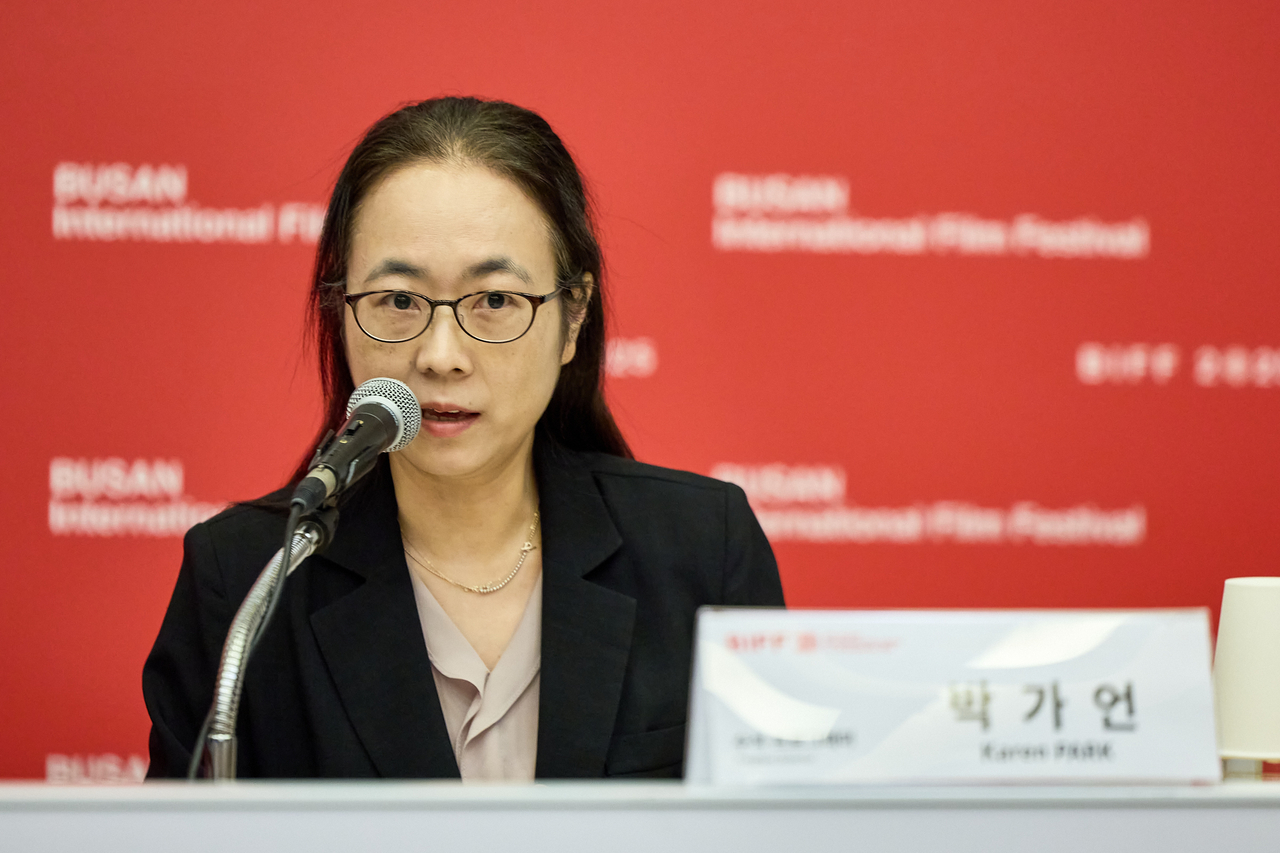 [BIFF 수석 프로그래머 단독 인터뷰] “OTT, 영화제 적 아냐…30돌 부국제로 극장 경험 다시 켜게 되길”