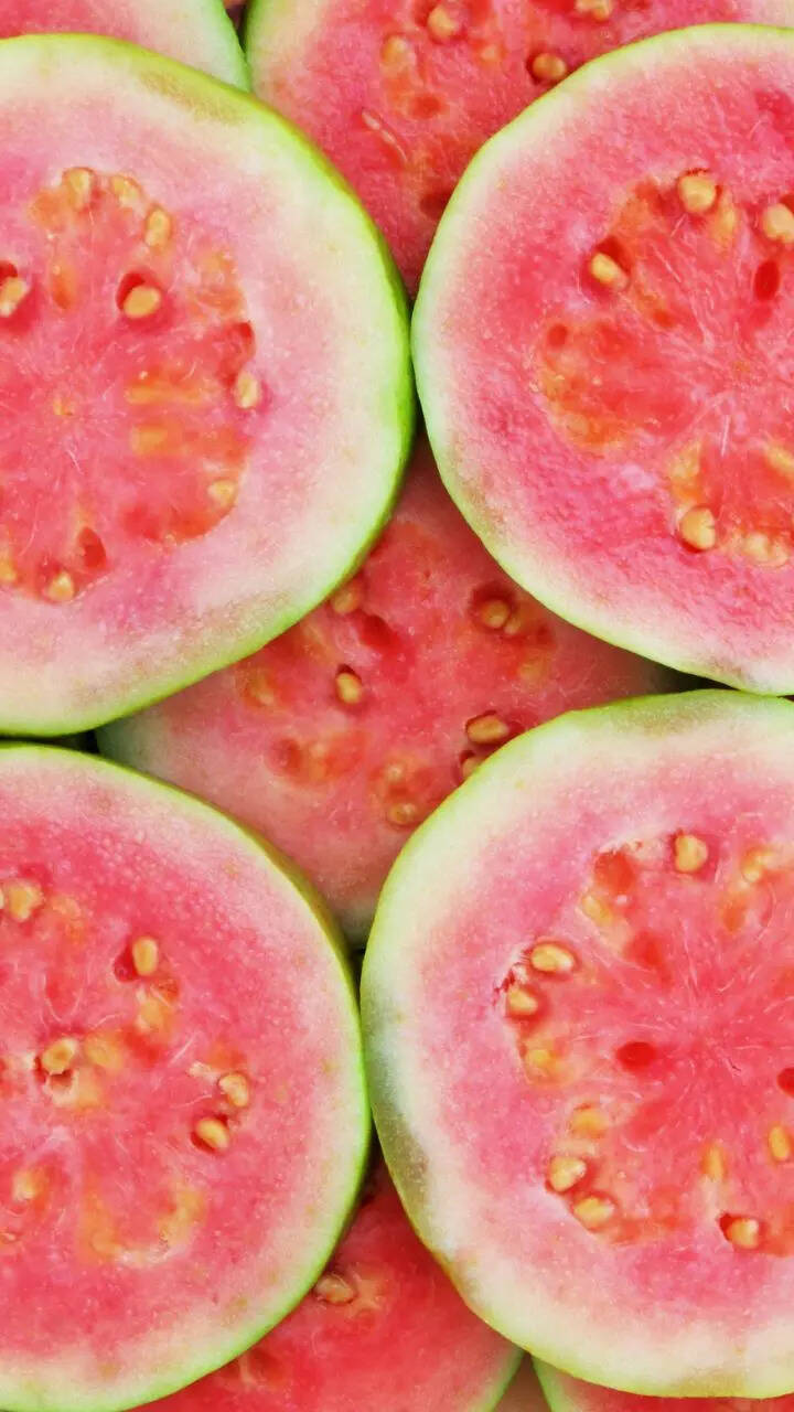 From pot to plate: How to grow fresh guavas in a balcony garden