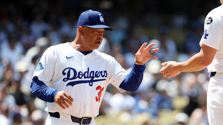 Dodgers broadcaster reveals difficult truth with Dave Roberts' handling ...