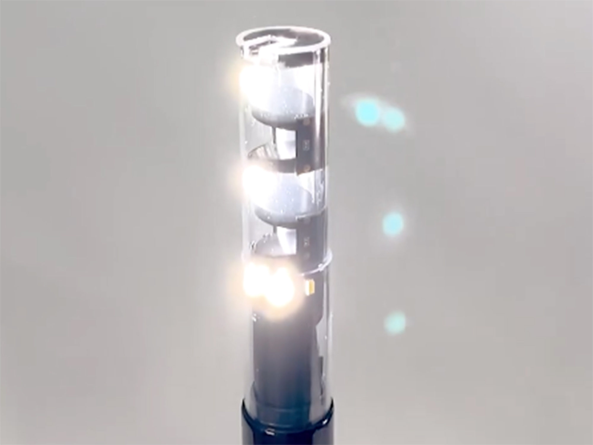 Lumitec Introduces Slim, Lightweight Masthead Combination Light