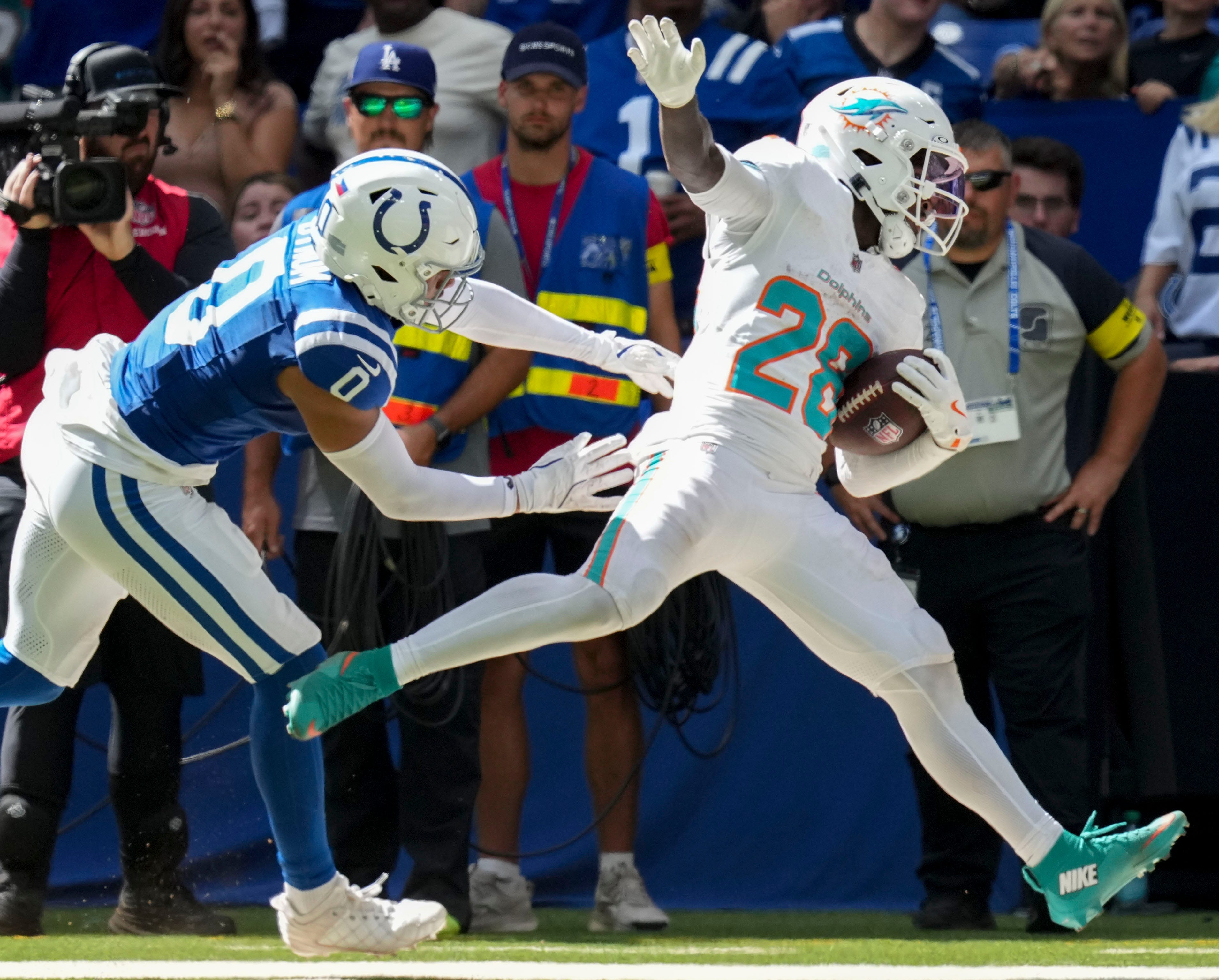 Miami Dolphins call players-only meeting after only one game. Why? Will ...