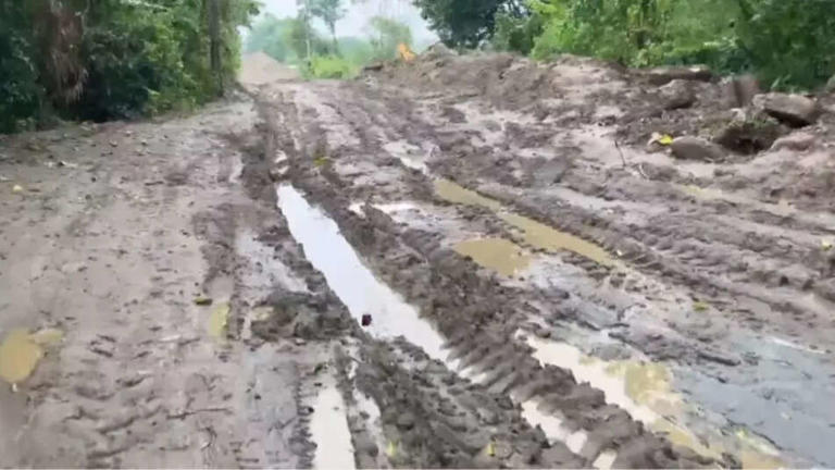 Duliajan residents protest deteriorating road conditions with blockade ...