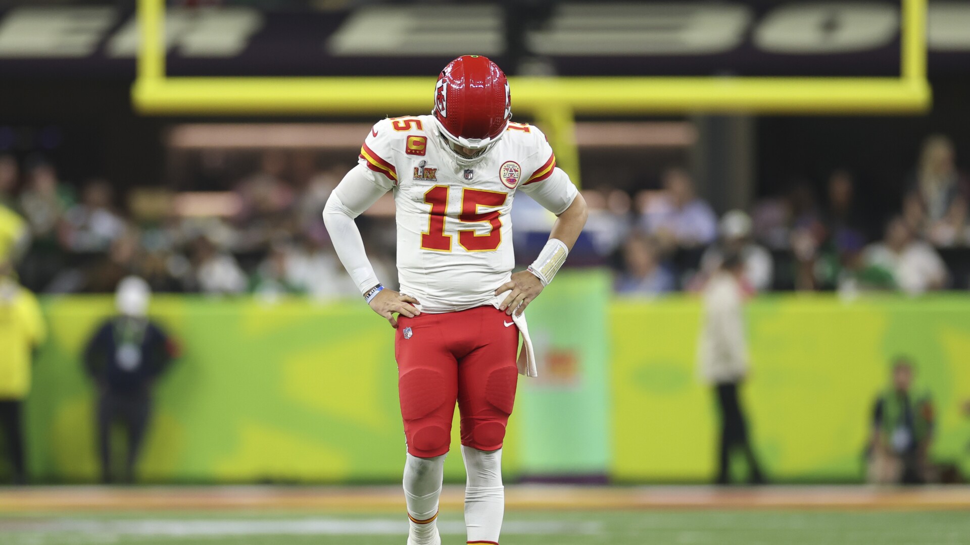 Patrick Mahomes: It sucks to lose the Super Bowl, but you have to watch ...