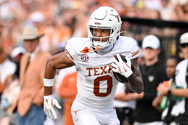 Texas Football Injury Report: Which Longhorns are doubtful for UTEP Game