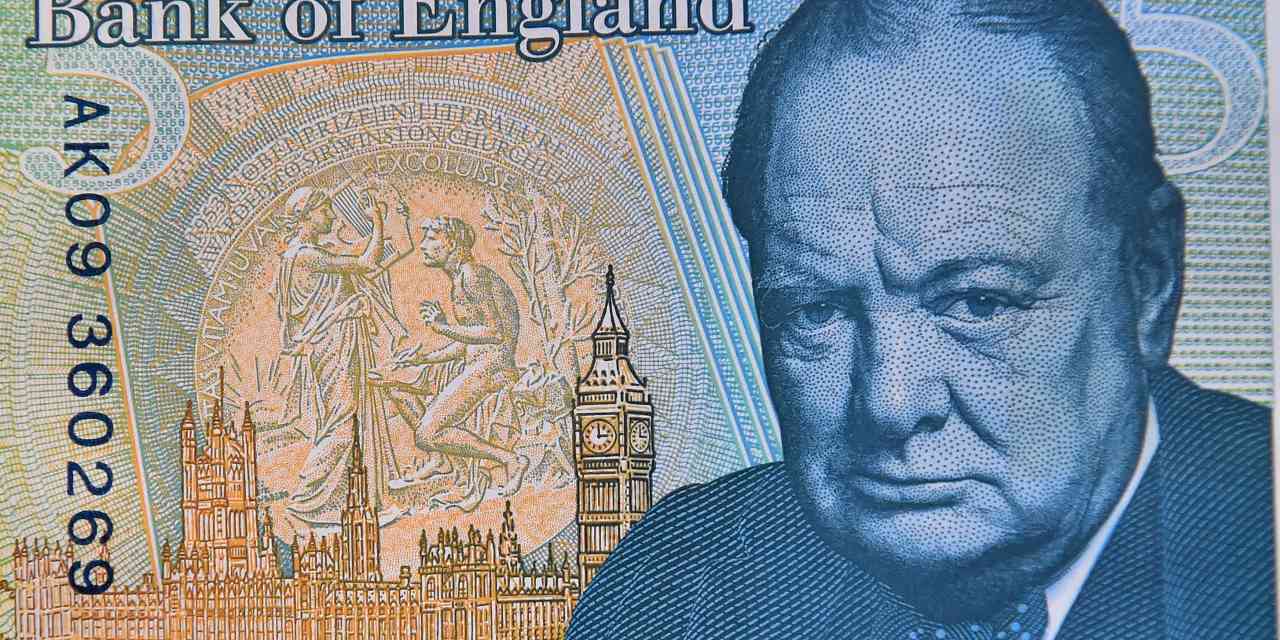 Nomura bets on the dollar against the pound as U.K. fiscal predicament grabs spotlight