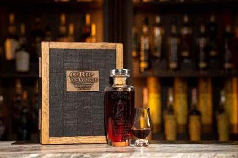 Annual Pappy bourbon drop includes auction of oldest Van Winkle release