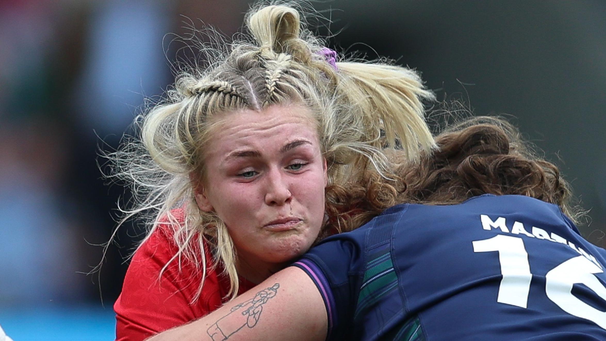 Wales co-captain Callender undergoes surgery