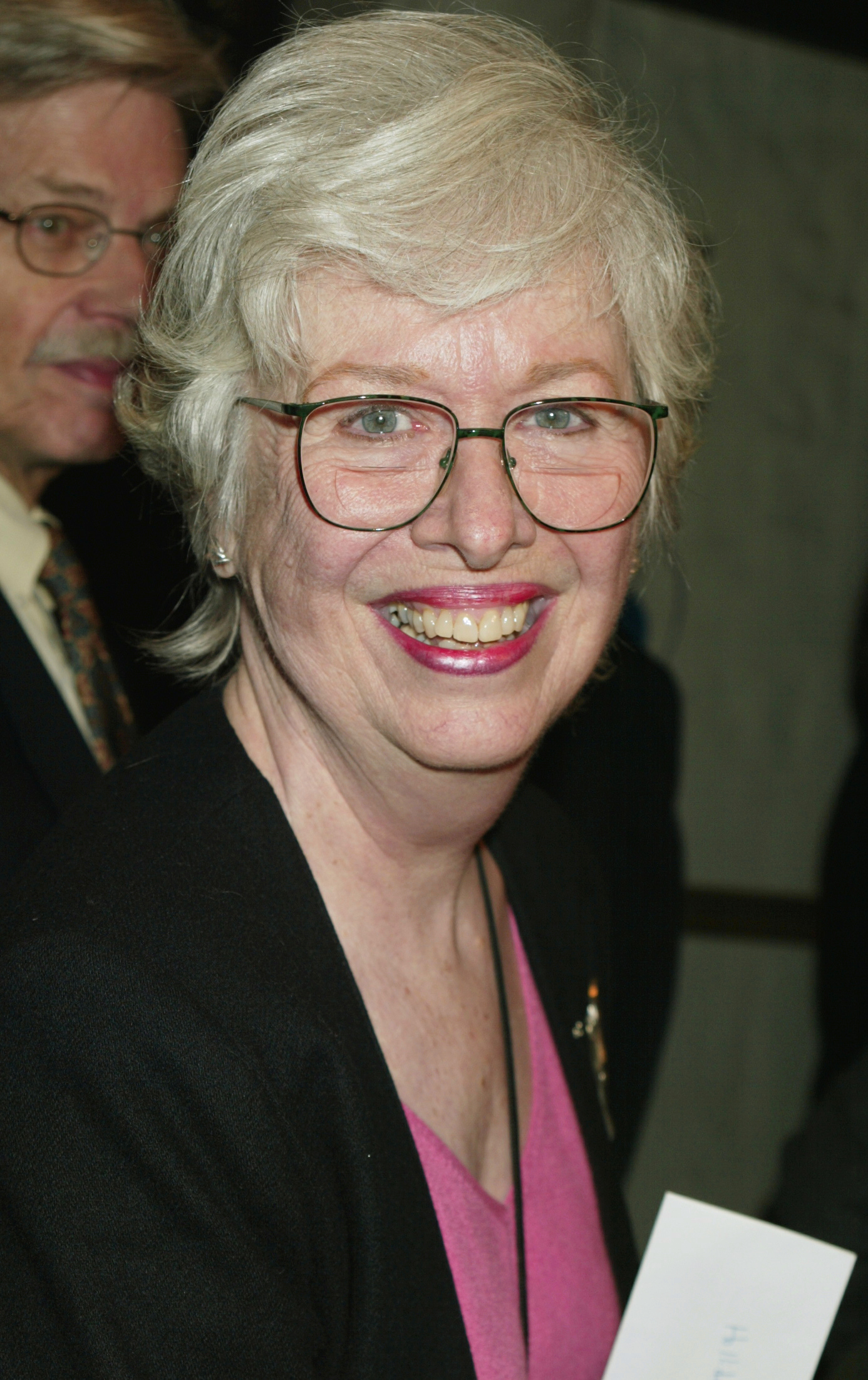 Actress Polly Holliday dies aged 88