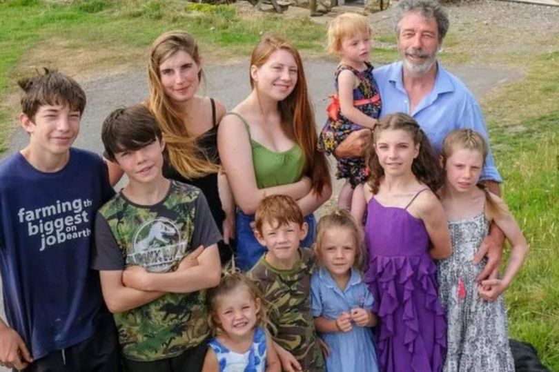 Our Yorkshire Farm's Amanda Owen reunites with ex Clive as she shares ...