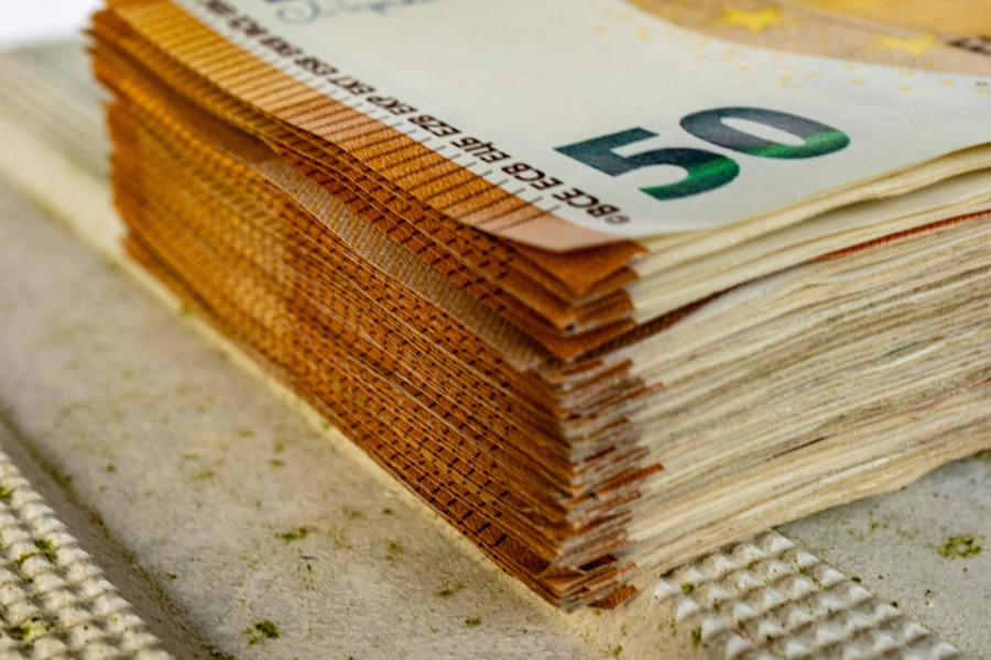 Ρυθμίσεις 3,2 δισ. ευρώ και αύξηση στη χρήση του Εξωδικαστικού από τους ...